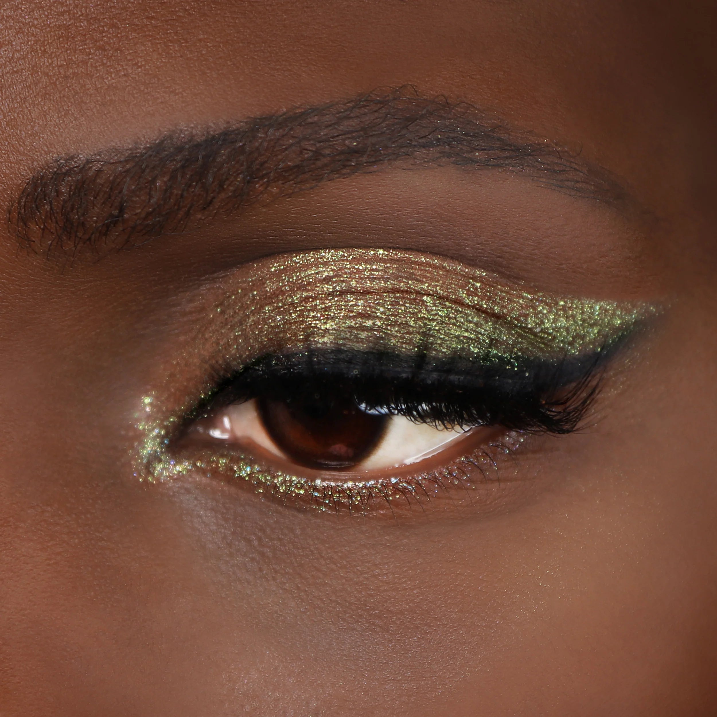 Moira Beauty - Chroma Light Shadow Keepsake – Discount Beauty Boutique