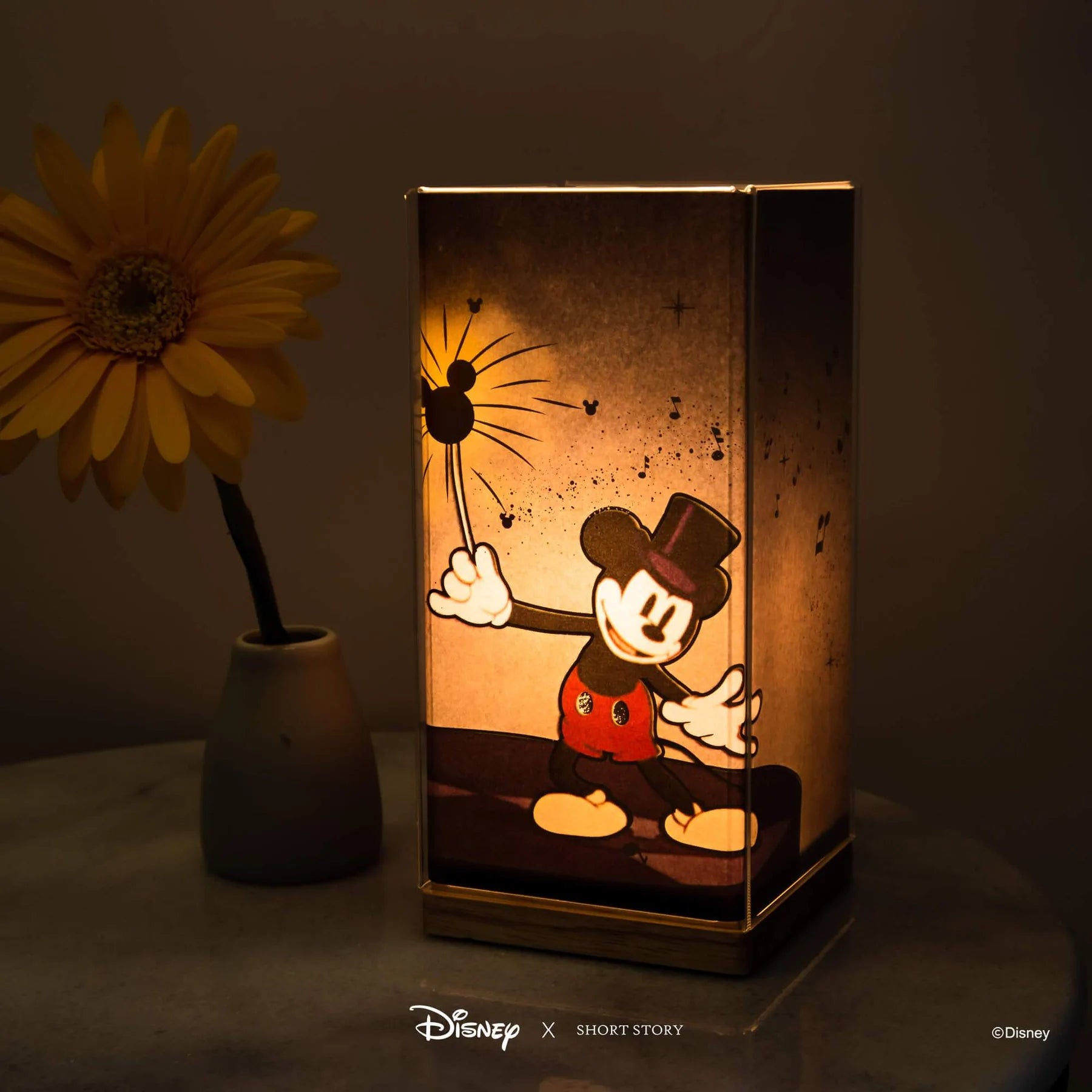 Short Story - Disney Kami Lamp Mickey – Discount Beauty Boutique